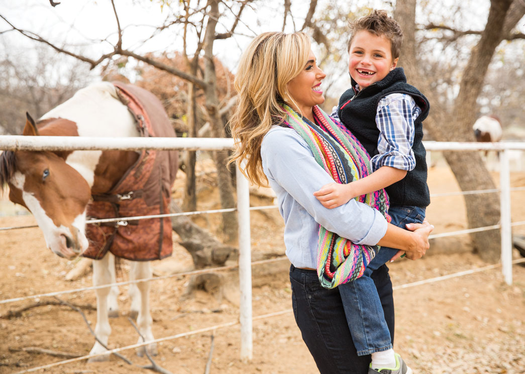 Mom Next Door: Kate Cassidy - DFWChild