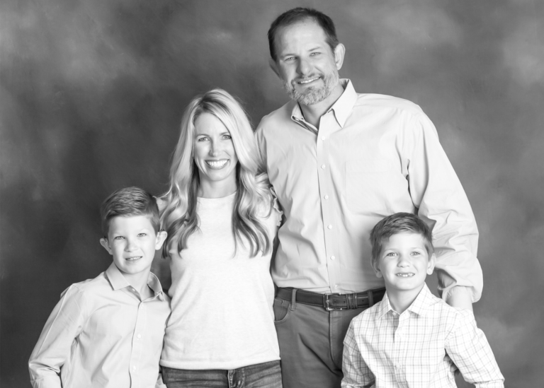 How Kim Martinelli, Speech Therapist & Mom of 2, Spends Her Tuesday ...