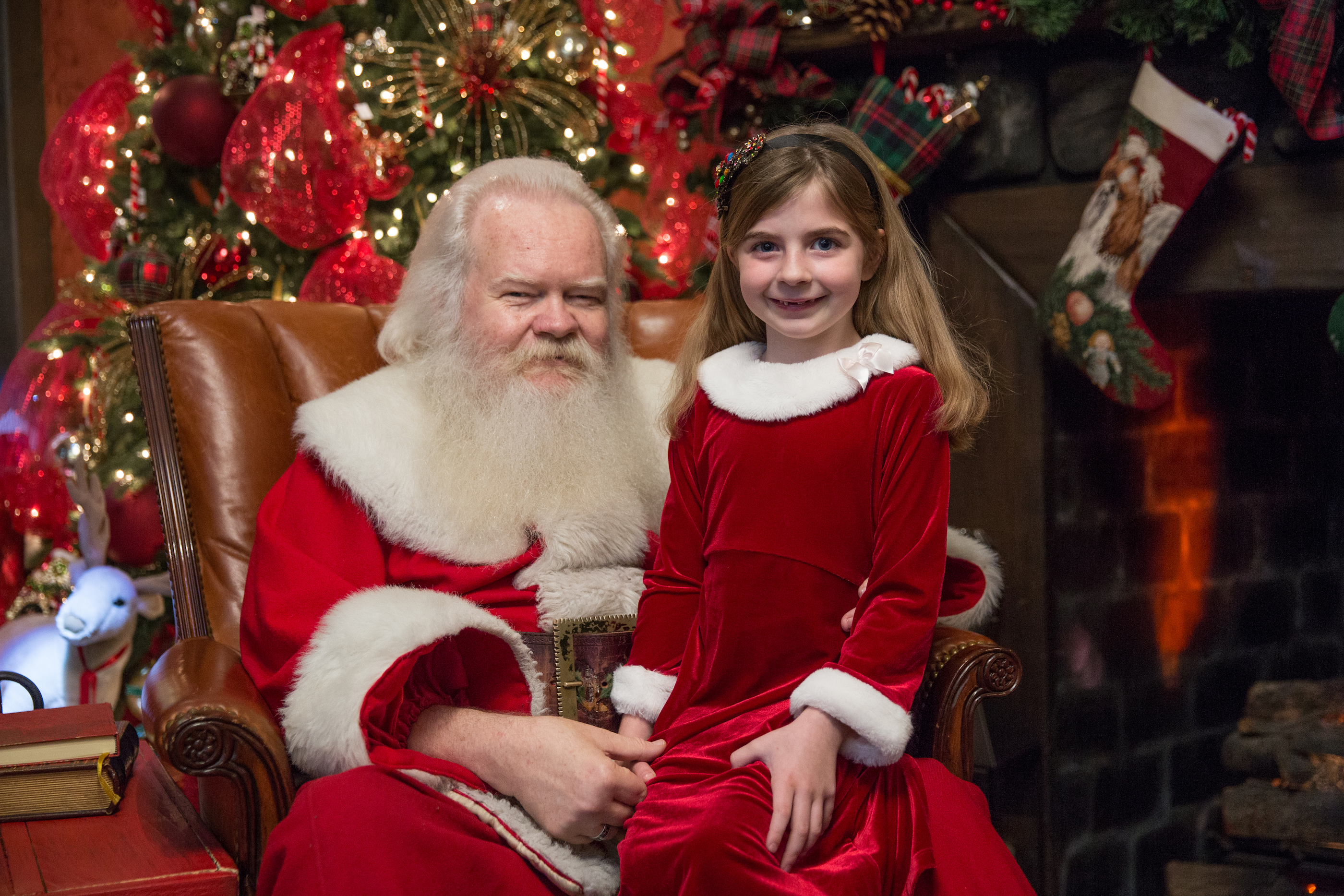 Visits and Portraits with Santa Claus - DFWChild