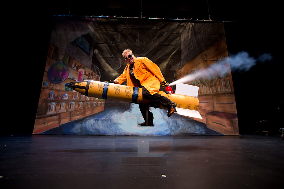 Doktor Kaboom! It's Just Rocket Science - DFWChild