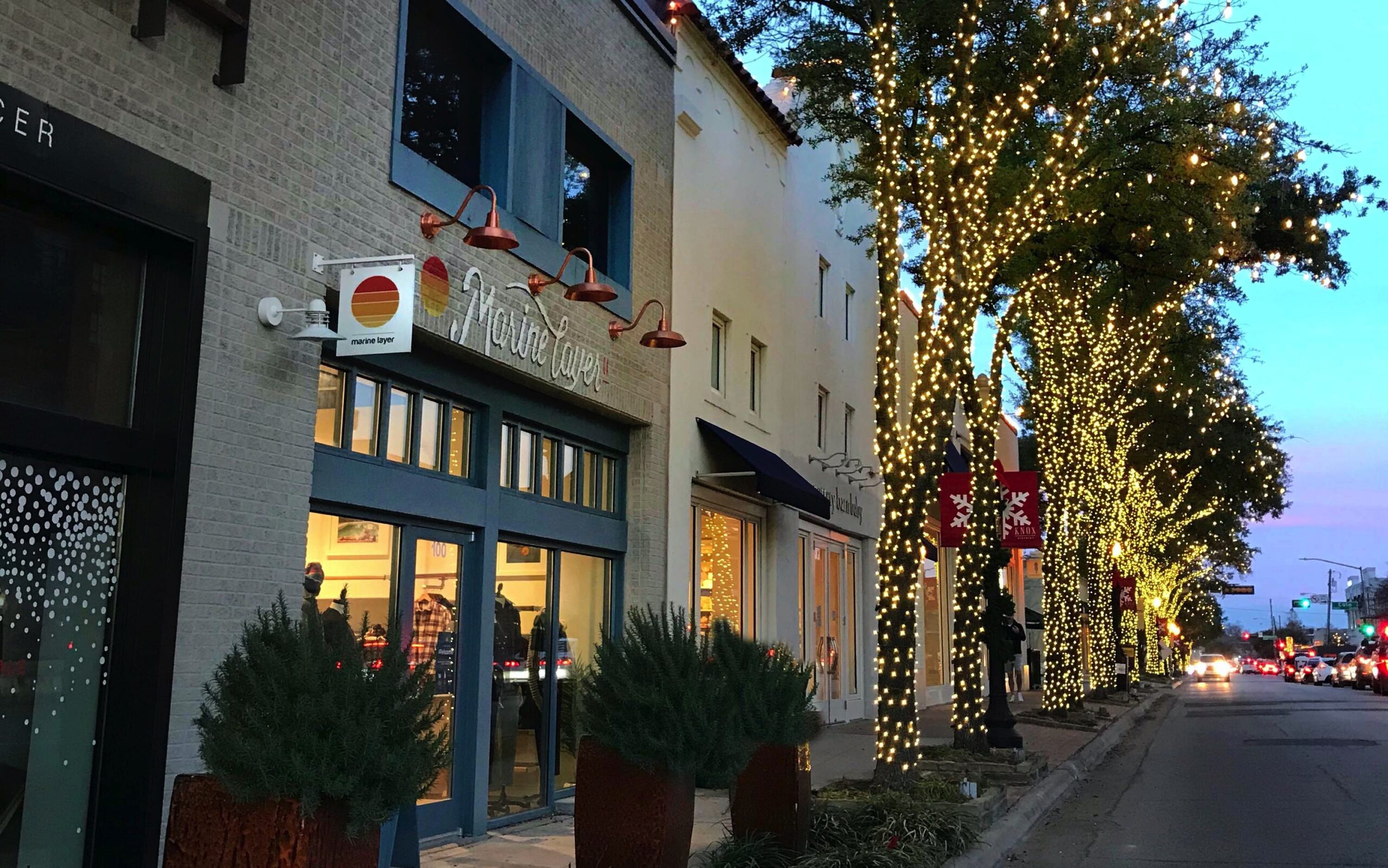 Knox Street’s Holiday Celebration - DFWChild