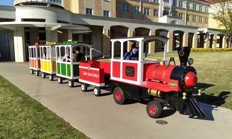 Choo Choo Express Trackless Train - DFWChild