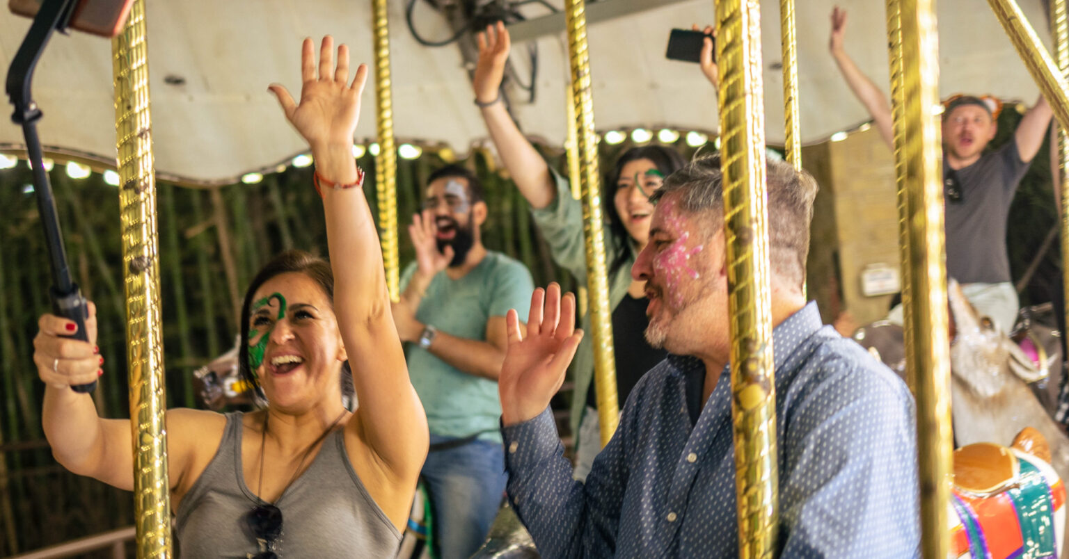 Dallas Zoo After Dark: Prom - DFWChild