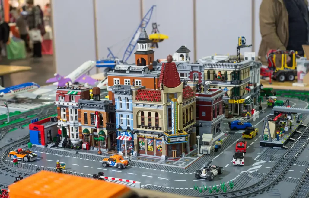 6 Places to Play with LEGOs in Dallas-Fort Worth - DFWChild