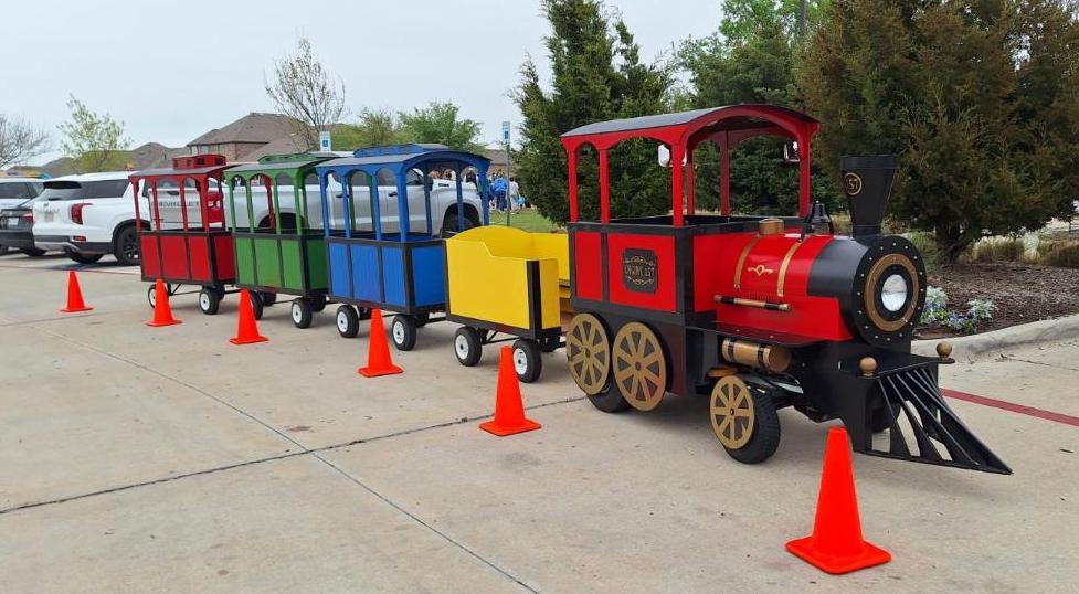 Choo Choo Express Trackless Train - DFWChild